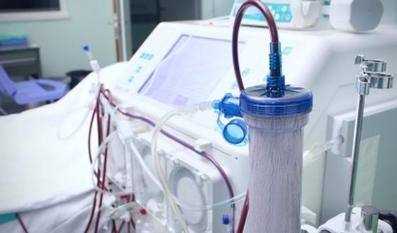 Slechts 1 op de 10 nierdialyses worden thuis uitgevoerd | gezondheid.be