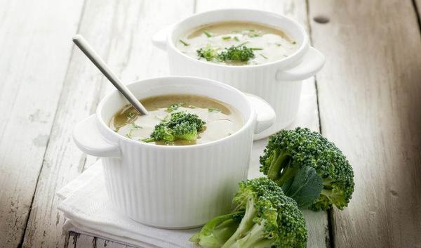 Recept: gezonde broccolisoep | gezondheid.be