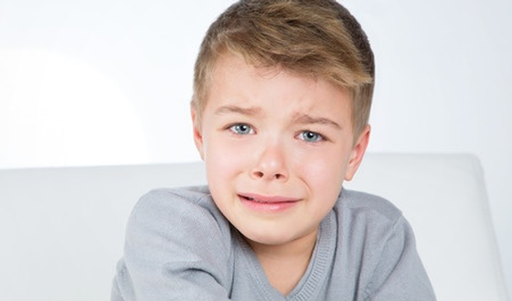 Wat kan je doen als je kind angstig is? | gezondheid.be