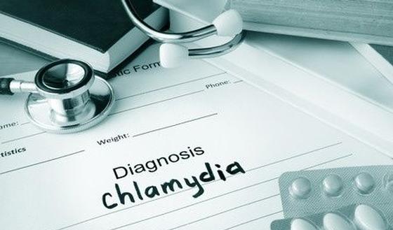 Steeds meer jongeren laten zich testen op chlamydia | gezondheid.be