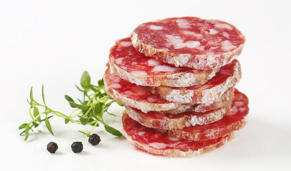 Verhoogt bewerkt vlees ook risico op borstkanker? | gezondheid.be