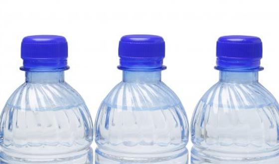 Waterflesjes hervullen: is dat veilig? | gezondheid.be