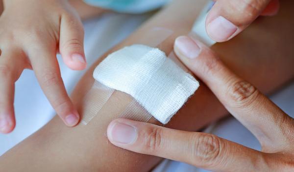 Welk ontsmettingsmiddel gebruik je om een wond te verzorgen ...