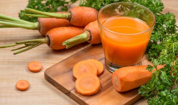 Kan wortelsap het risico op kanker verminderen of de ziekte afremmen ...