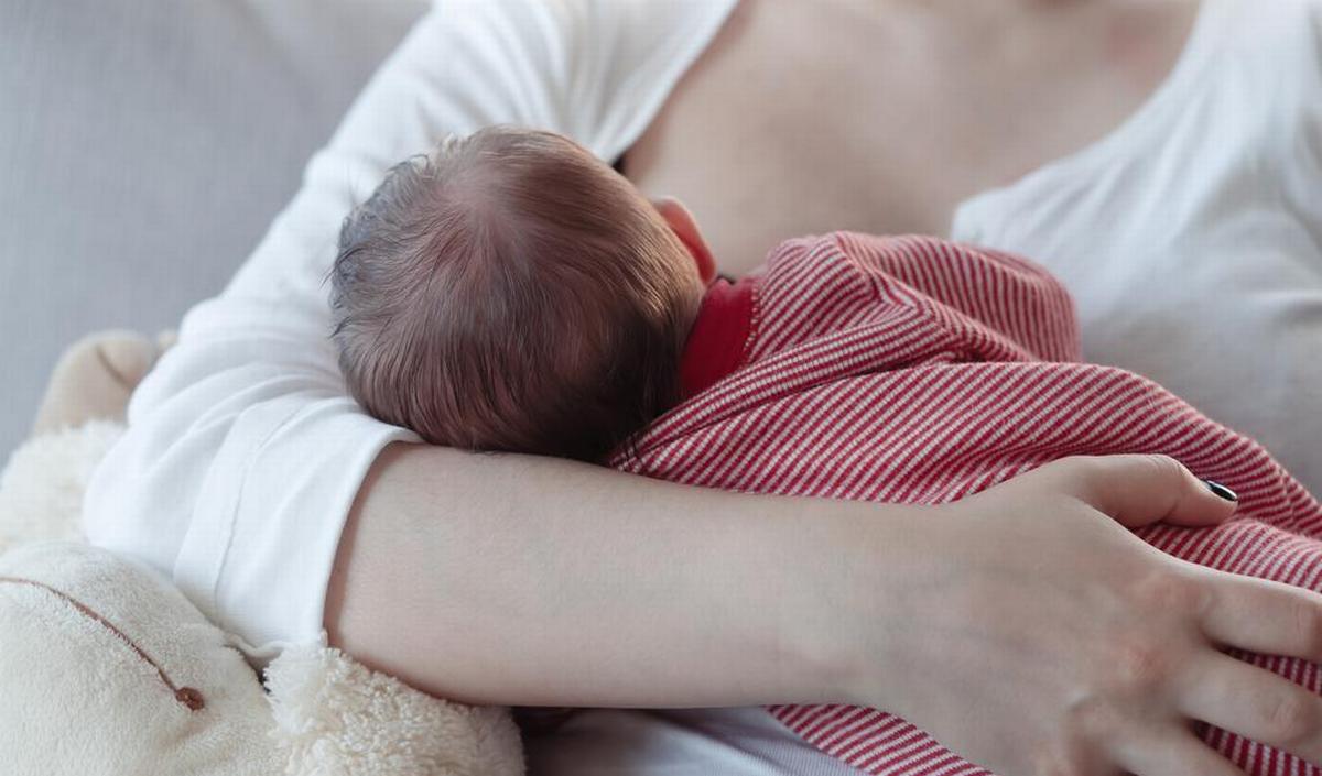 Borstvoedingspauzes in België: hoe uitkering aanvragen? | gezondheid.be