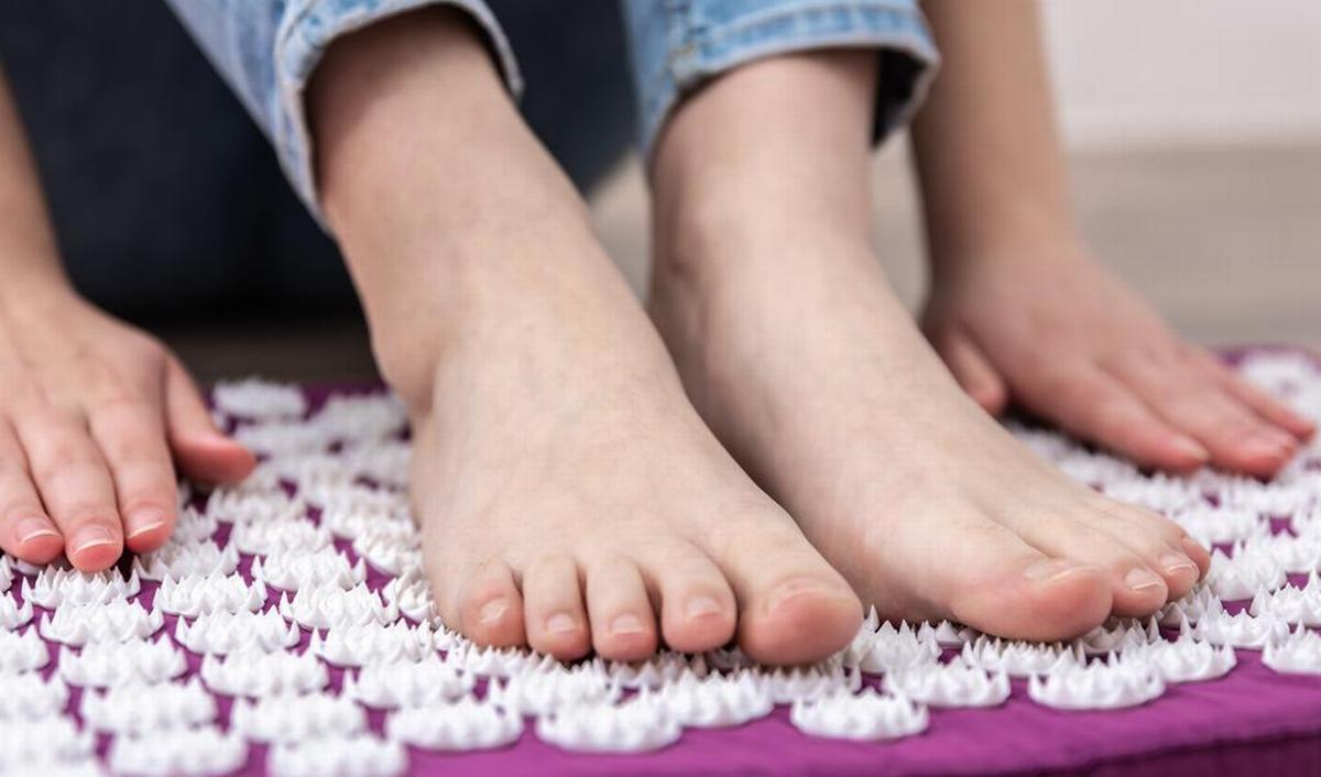 Een spijkermat voor ontspanning, een betere nachtrust en minder pijn ...