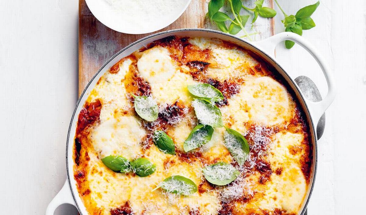 Recept: eenpanslasagne van Donna Hay | gezondheid.be