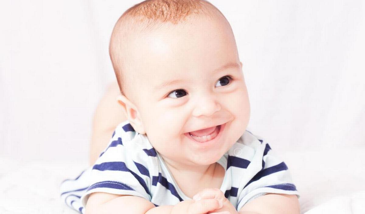 Factchecker: Krijgen kindjes koorts en diarree als de tandjes doorkomen ...