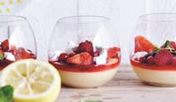 Recept: citroenpudding met rode vruchten en meringue | gezondheid.be